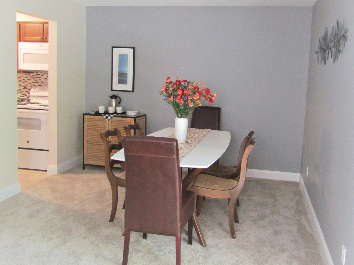 Photos - Forest Ridge Apartments