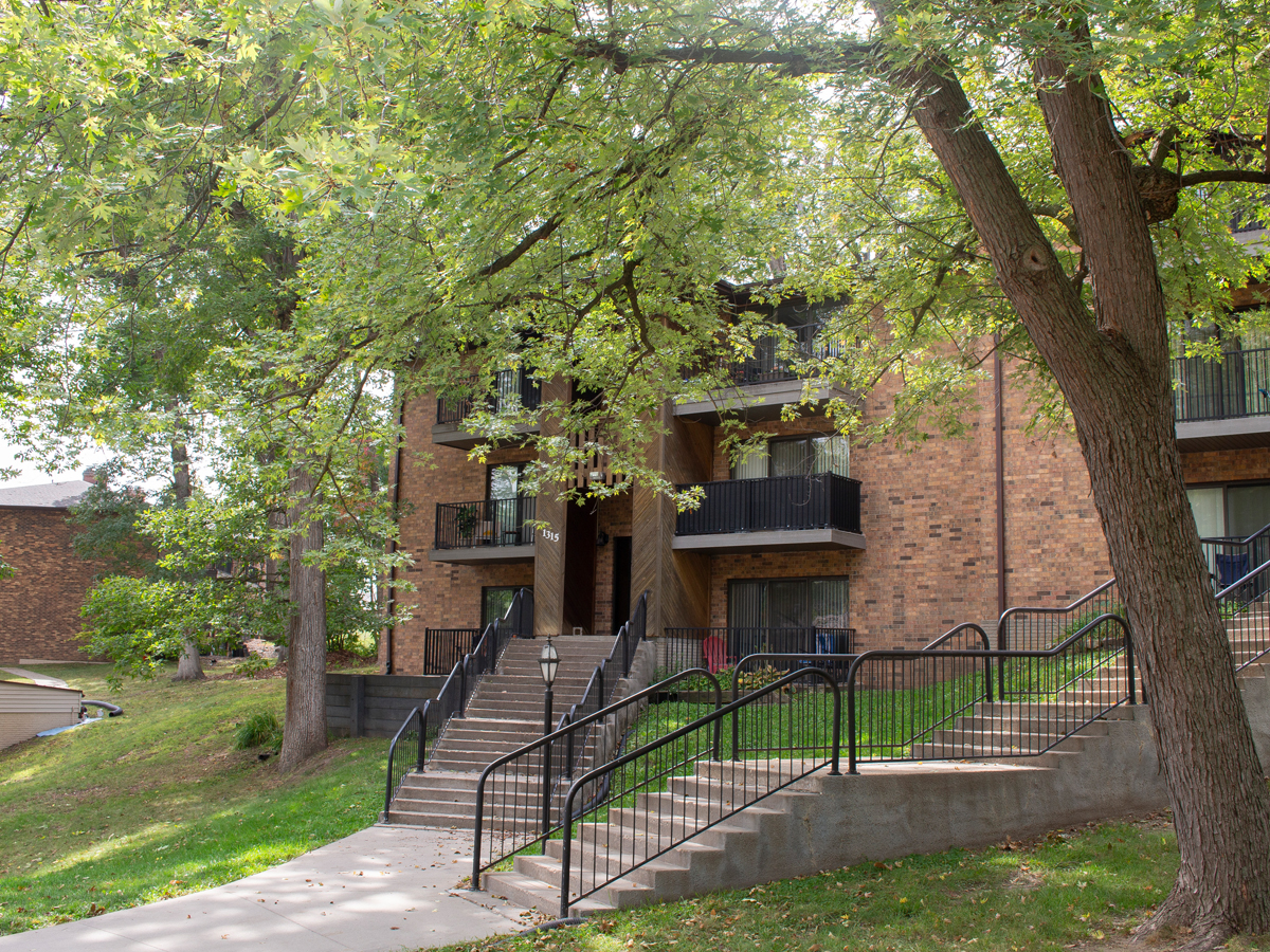 Photos - Forest Ridge Apartments